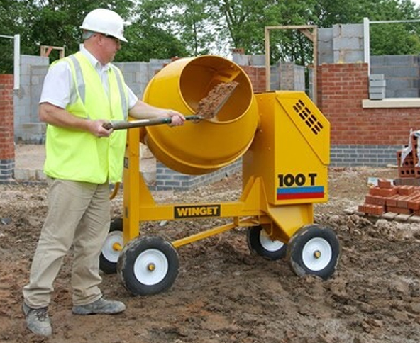 DCE Plant Hire | Cement Mixers for Hire in Northampton